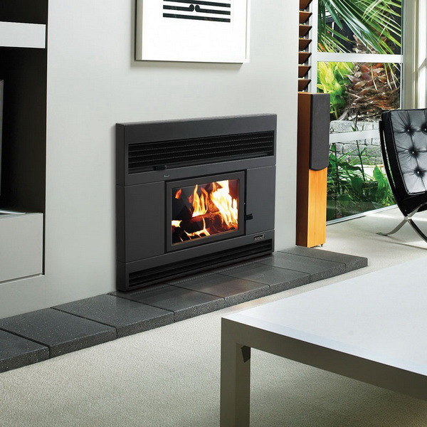 Rata Inbuilt 15kw Wood Fire Matt Black | PlaceMakers NZ
