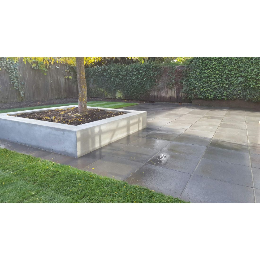 Permeable Paver Square Edge 400 x 400mm Off White | PlaceMakers NZ