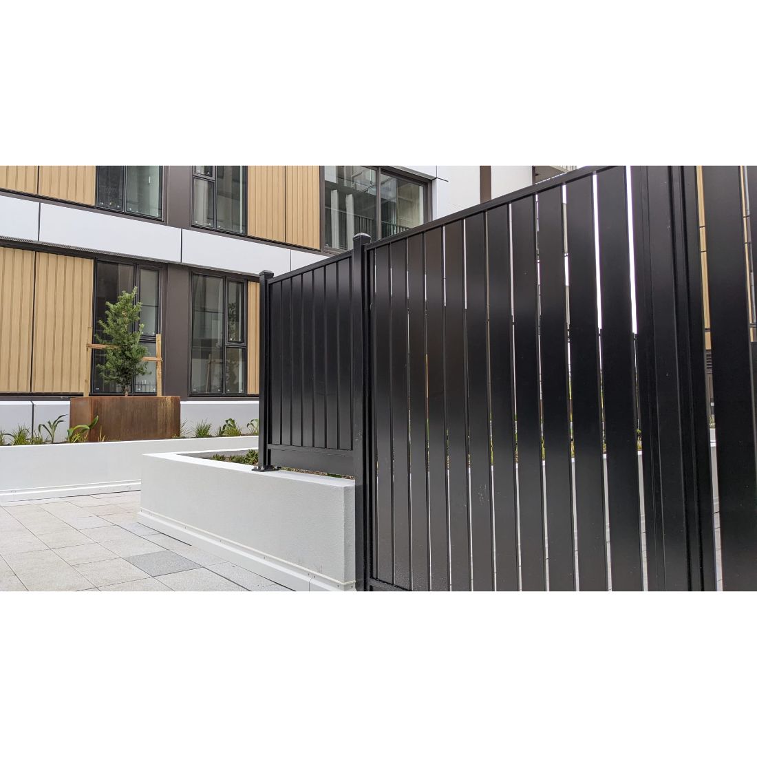 VistaWall Vertical Slat Fence Panel Aluminium 1200 x 1800mm ...