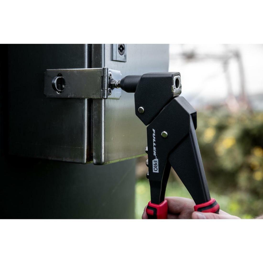 Hand Riveter Swivel Head 360 Degree | PlaceMakers NZ