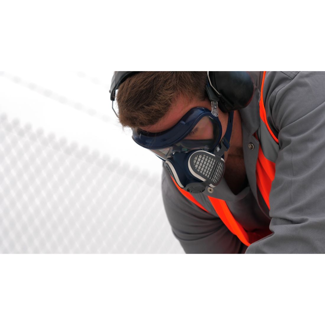 Integra Half Face Respirator with Goggles P2 Particulate Medium/Large ...